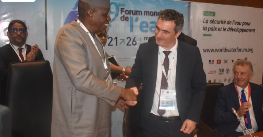 Signature d'un protocole d'accord entre l'OMVS et l'agence de l'eau Adour-Garonne | Agence de l ...